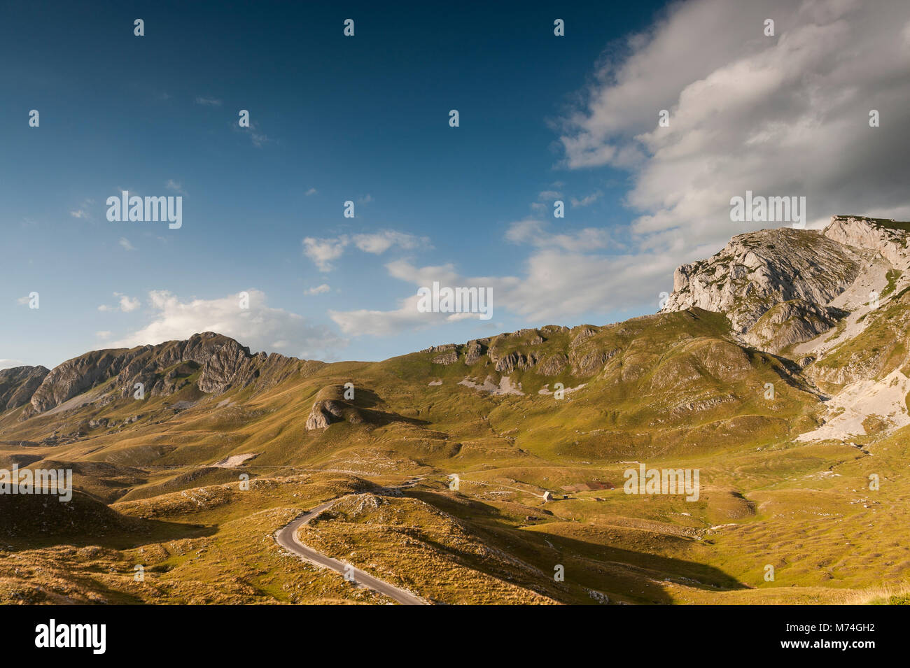 Altitude running hi-res stock photography and images - Alamy