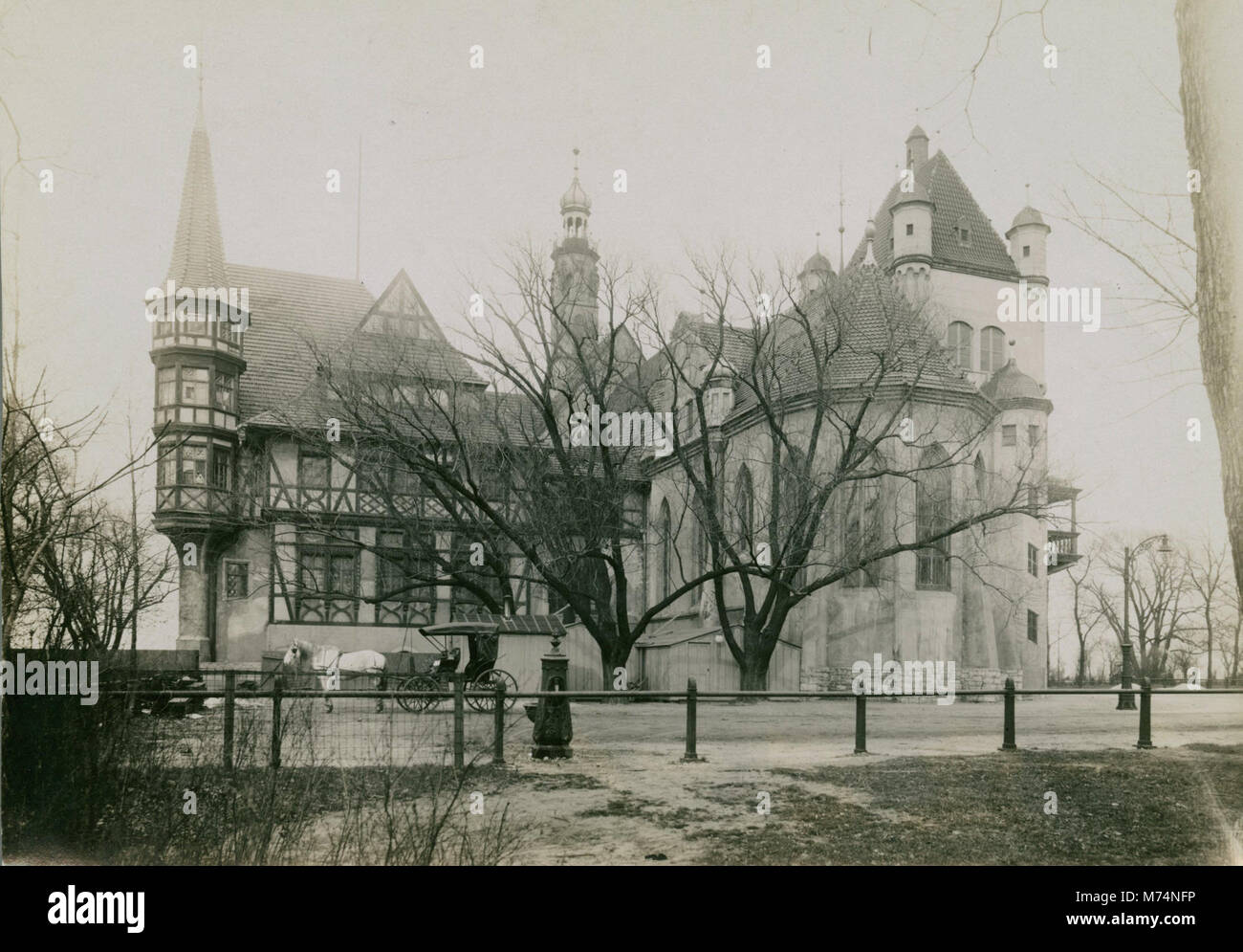 A German-style building at the 1913 World's Columbian Exposition in ...