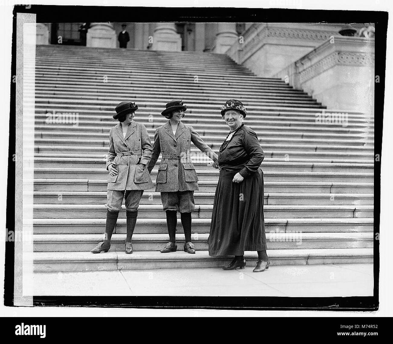 Robertson group Black and White Stock Photos & Images - Alamy