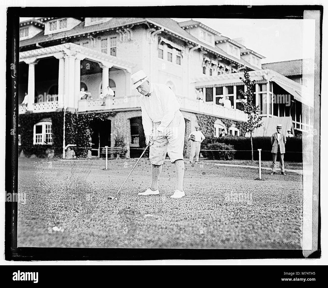 This image features Warren G. Harding, the 29th President of the United ...