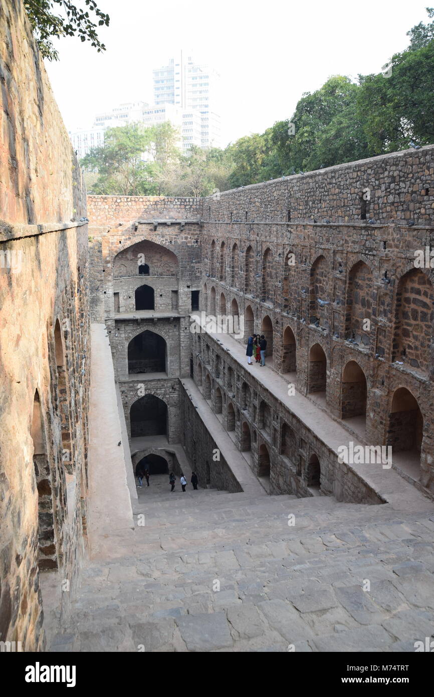 Step well of india hi-res stock photography and images - Alamy