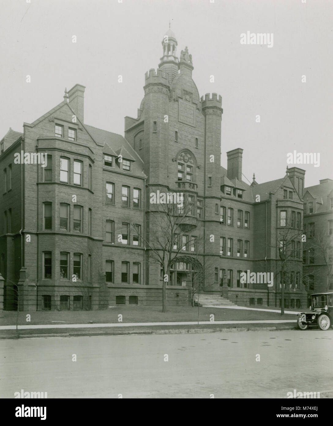 The 'Home for the Friendless' in Chicago was a charitable institution ...
