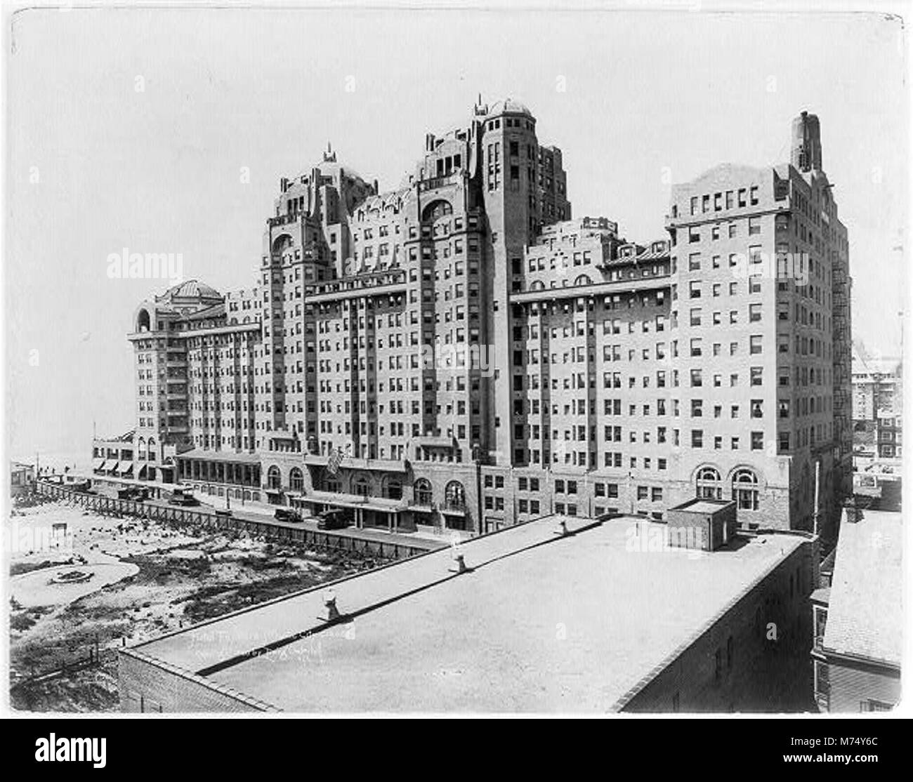 Hotel traymore atlantic city hi-res stock photography and images - Alamy