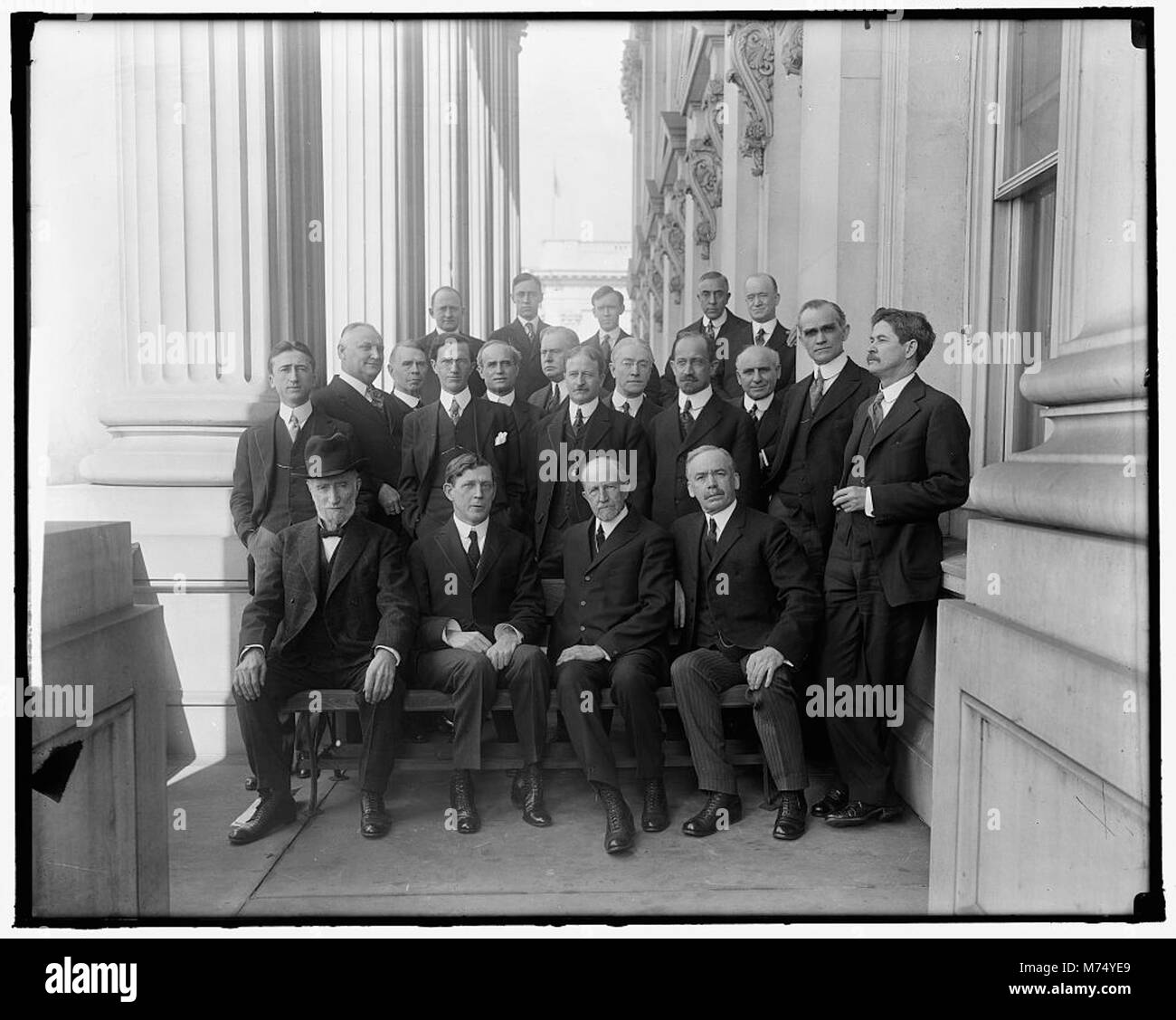 Congressional house committee hi-res stock photography and images - Alamy