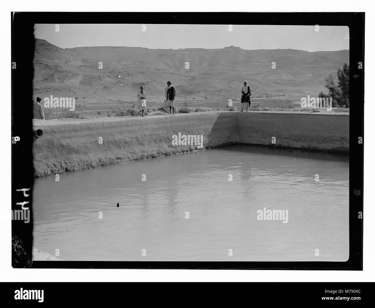 Sparse environment Black and White Stock Photos & Images - Alamy