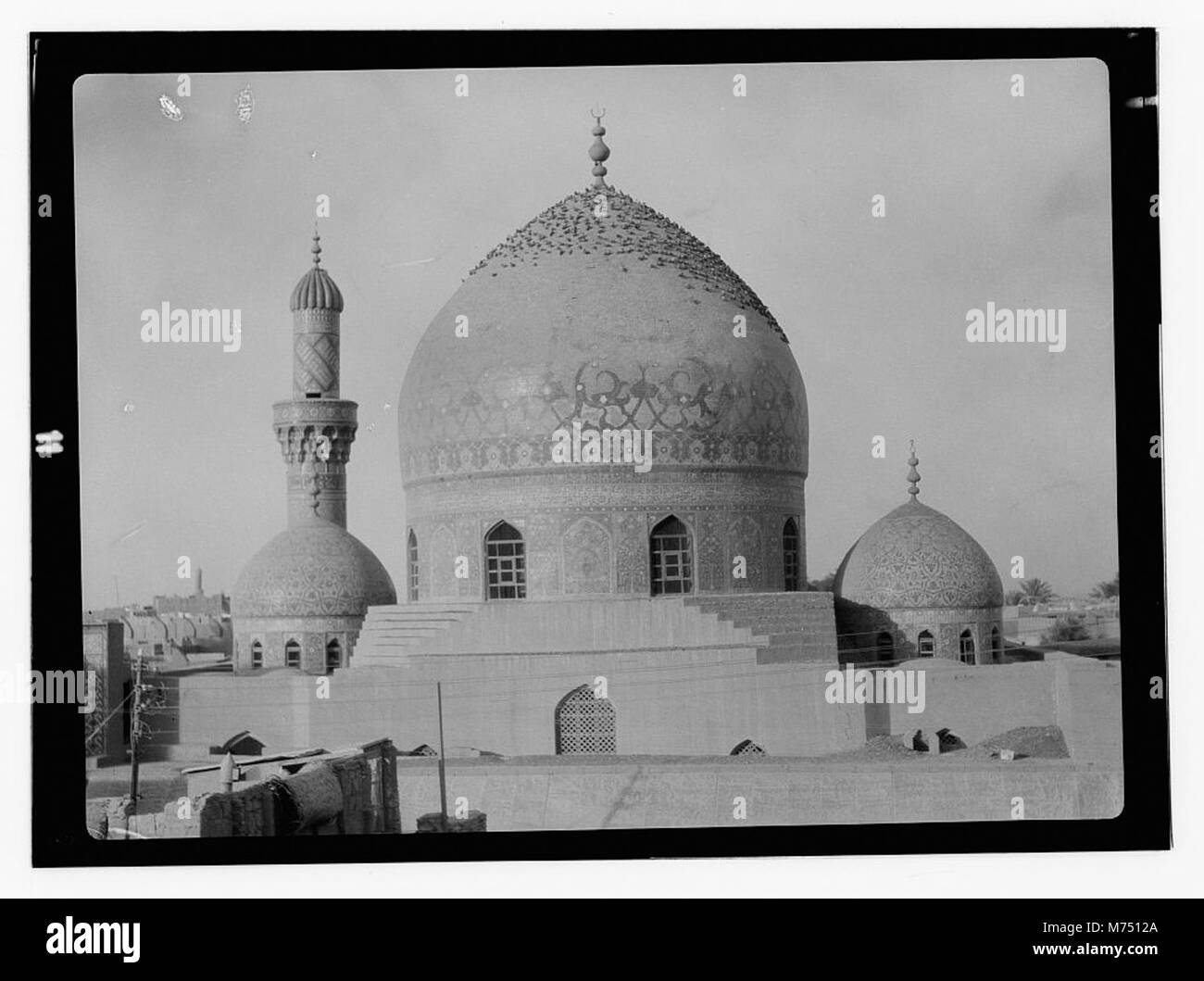 Mosque street Cut Out Stock Images & Pictures - Alamy
