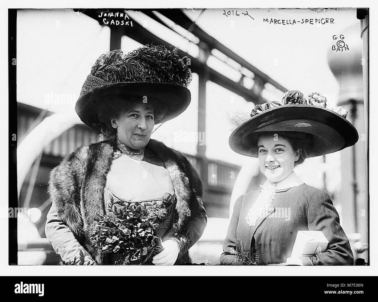 1900s opera singers hi-res stock photography and images - Alamy