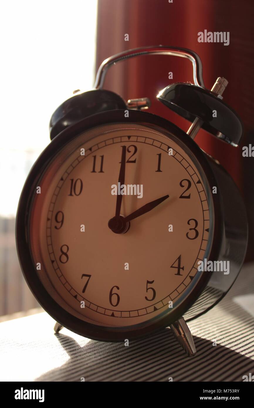 Daylight Savings Spring Forward sunday at 2:00 a.m. March 11. Sunlight ...