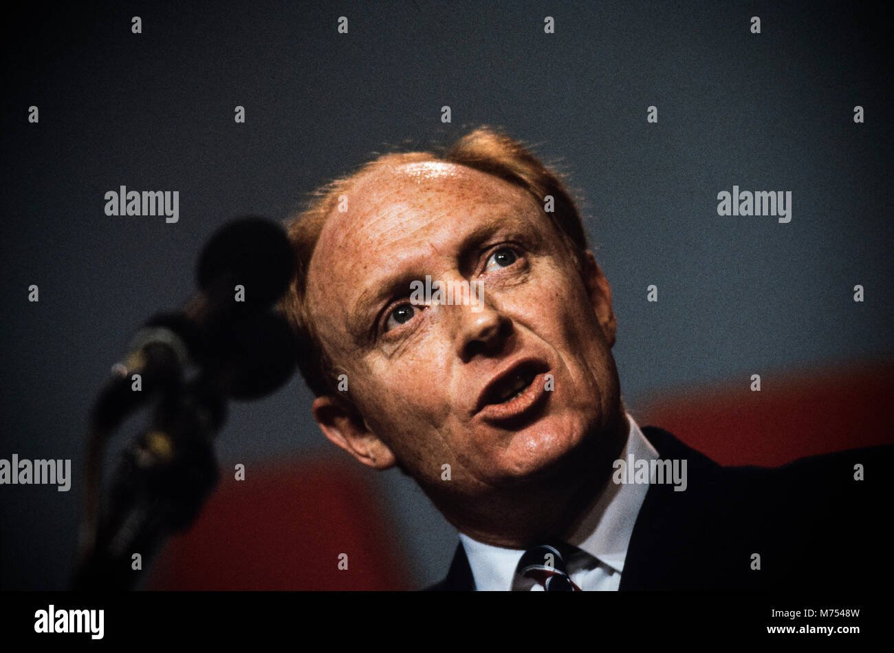 Kinnock 1992 election hi-res stock photography and images - Alamy