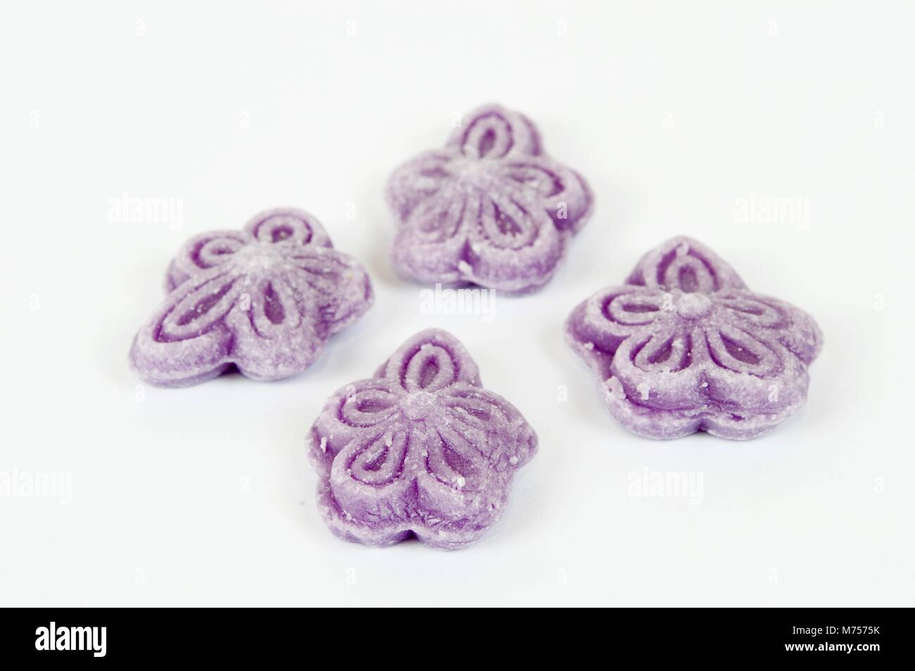 Violet candies hi-res stock photography and images - Alamy