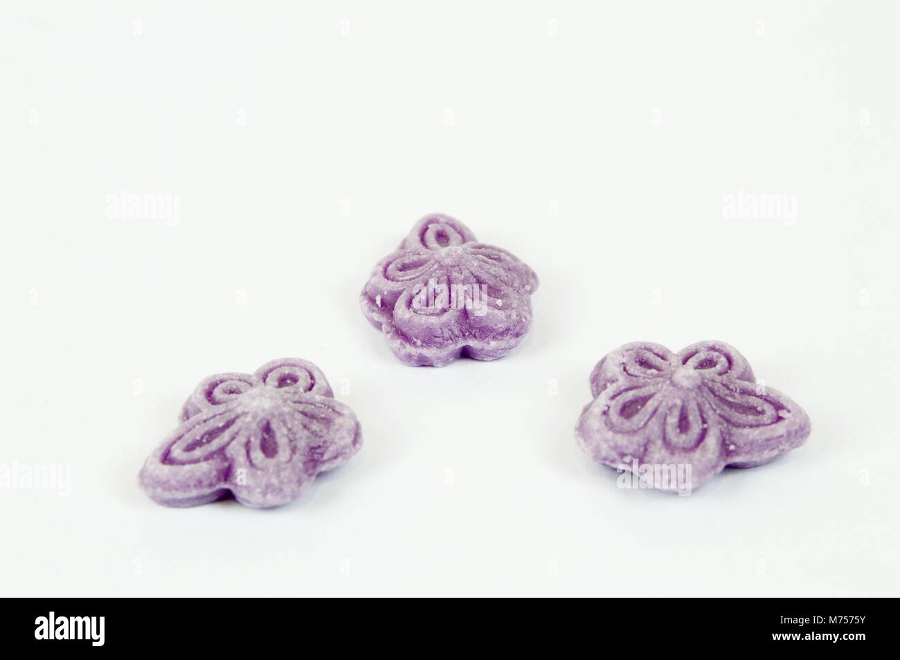 Violet candies hi-res stock photography and images - Alamy