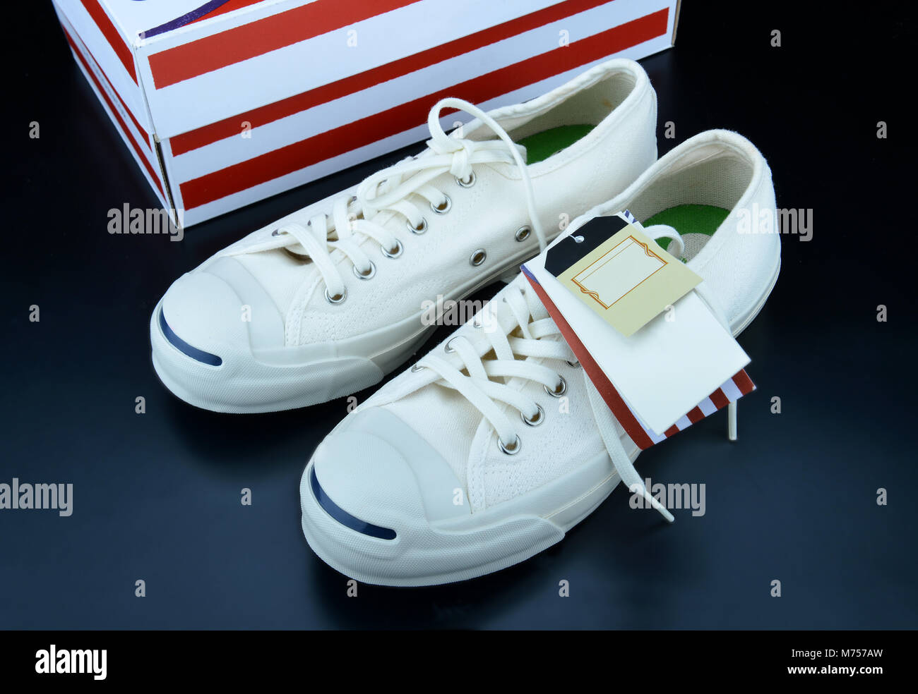 Sport shoes box hi-res stock photography and images - Alamy