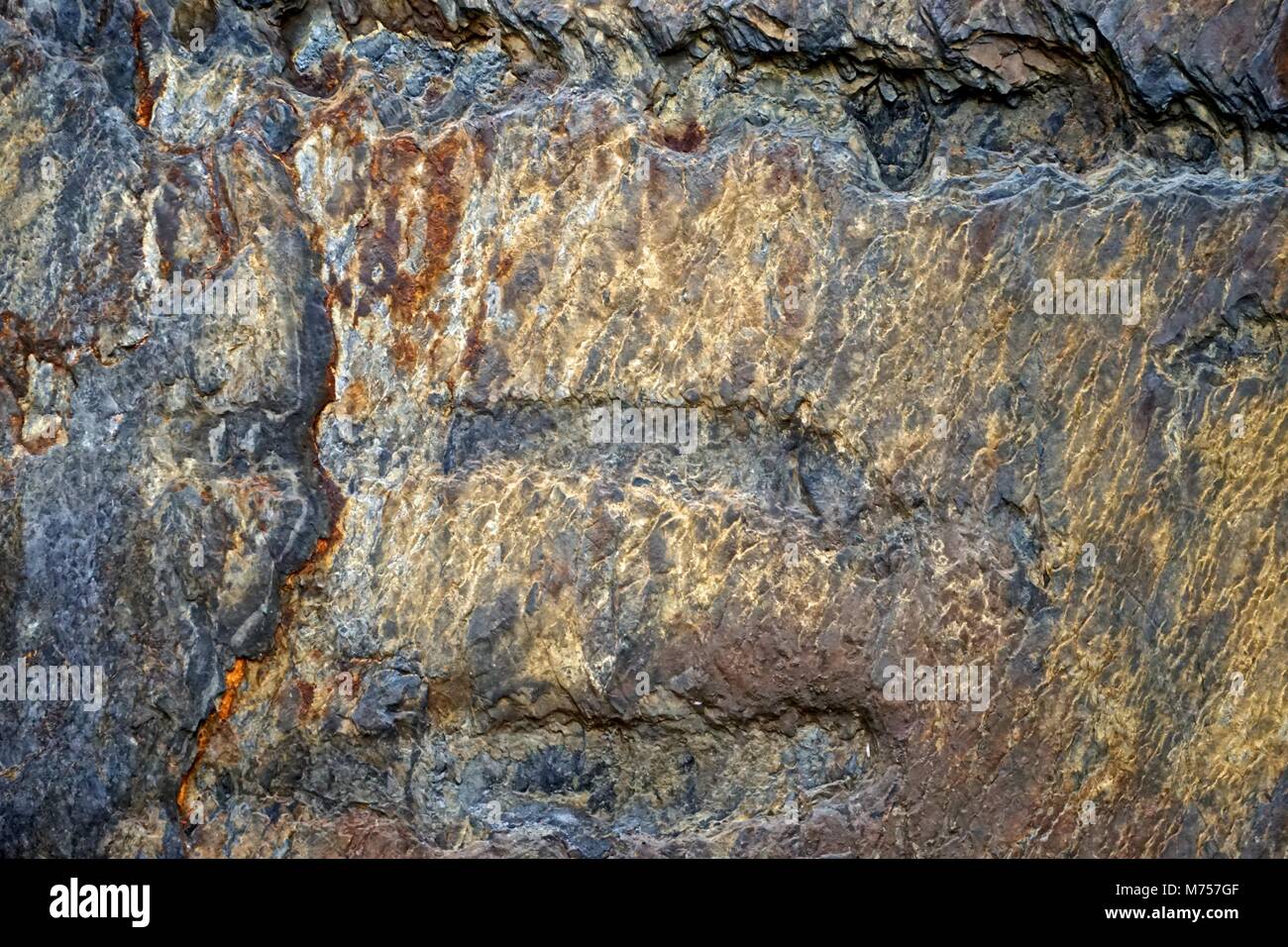Stones reveals weathering hi-res stock photography and images - Alamy