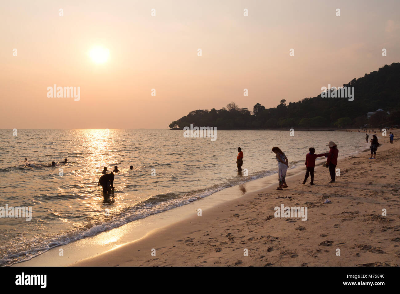 Kep Beach, Cambodia at sunset, Kep, Kampot province, Cambodia, Asia ...