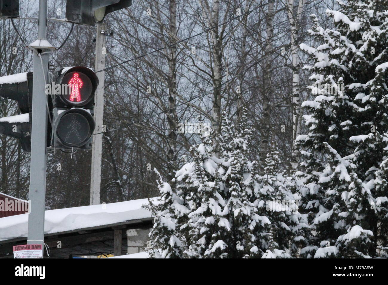 Beautiful cold snowy day in the city hi-res stock photography and ...