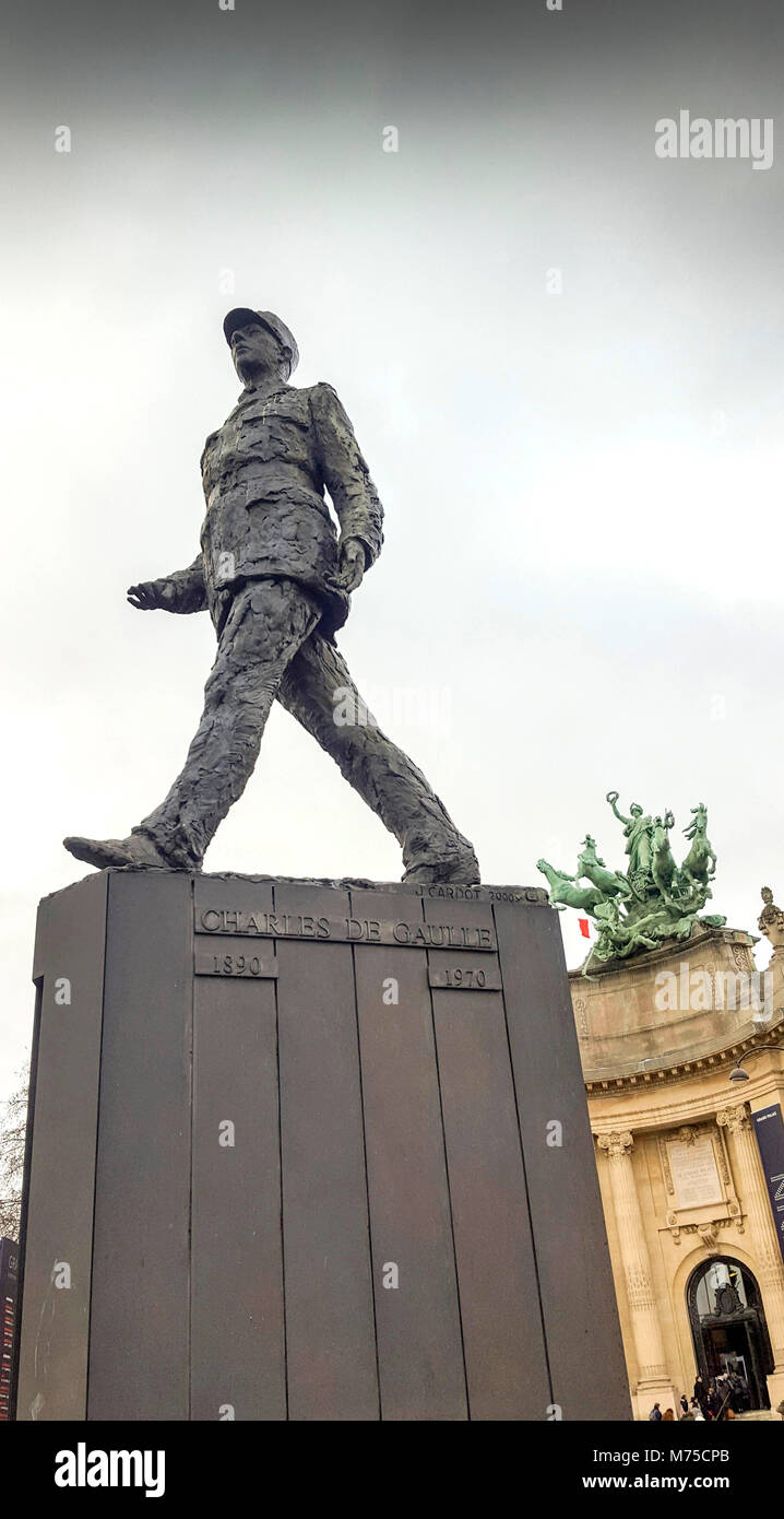 Charles De Gaulle Statue Paris High Resolution Stock Photography and ...