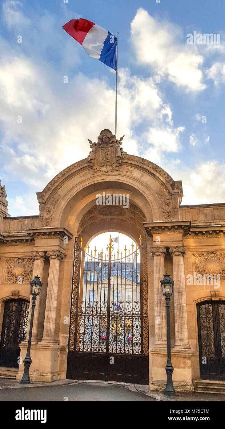Entrance of Elysee Palace, place of French President, rue du faubourg ...