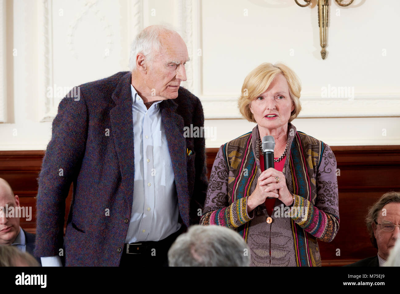 Dan snow peter snow hi-res stock photography and images - Alamy