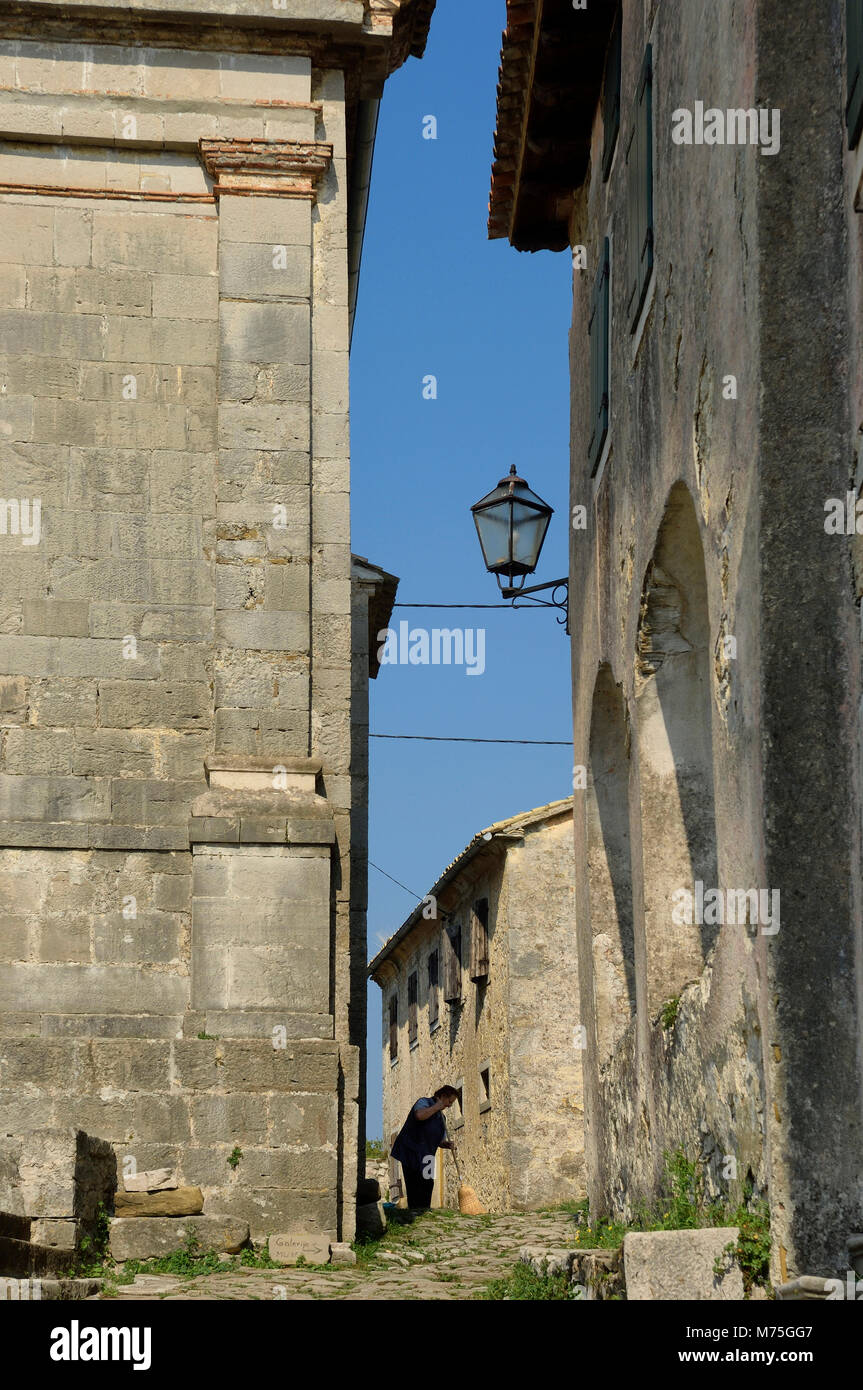 Smallest building in the world hi-res stock photography and images - Alamy