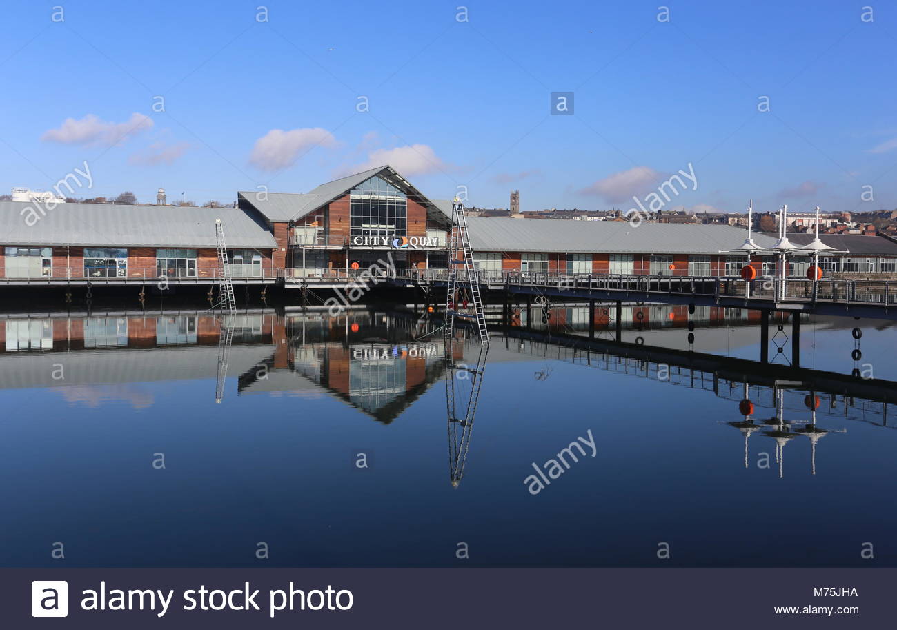 Victoria Quay Stock Photos & Victoria Quay Stock Images - Alamy