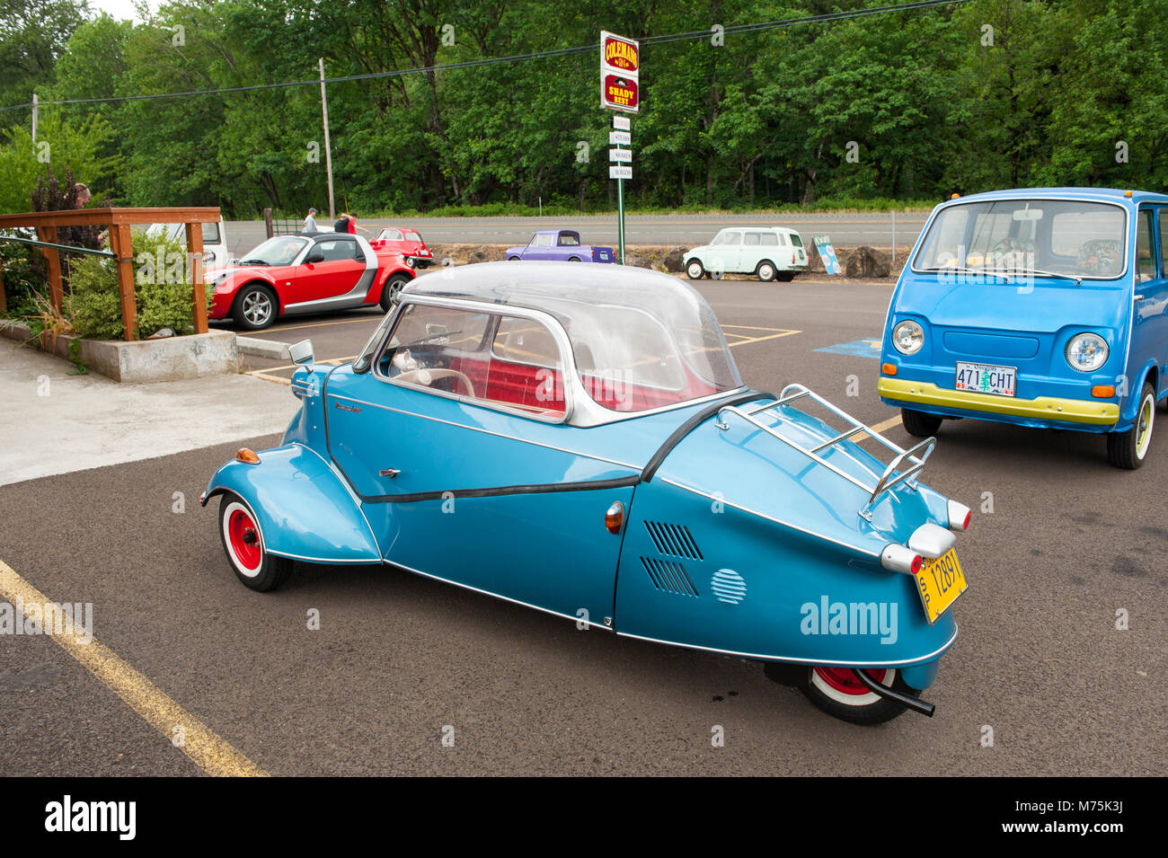 Microcar japan hi-res stock photography and images - Alamy