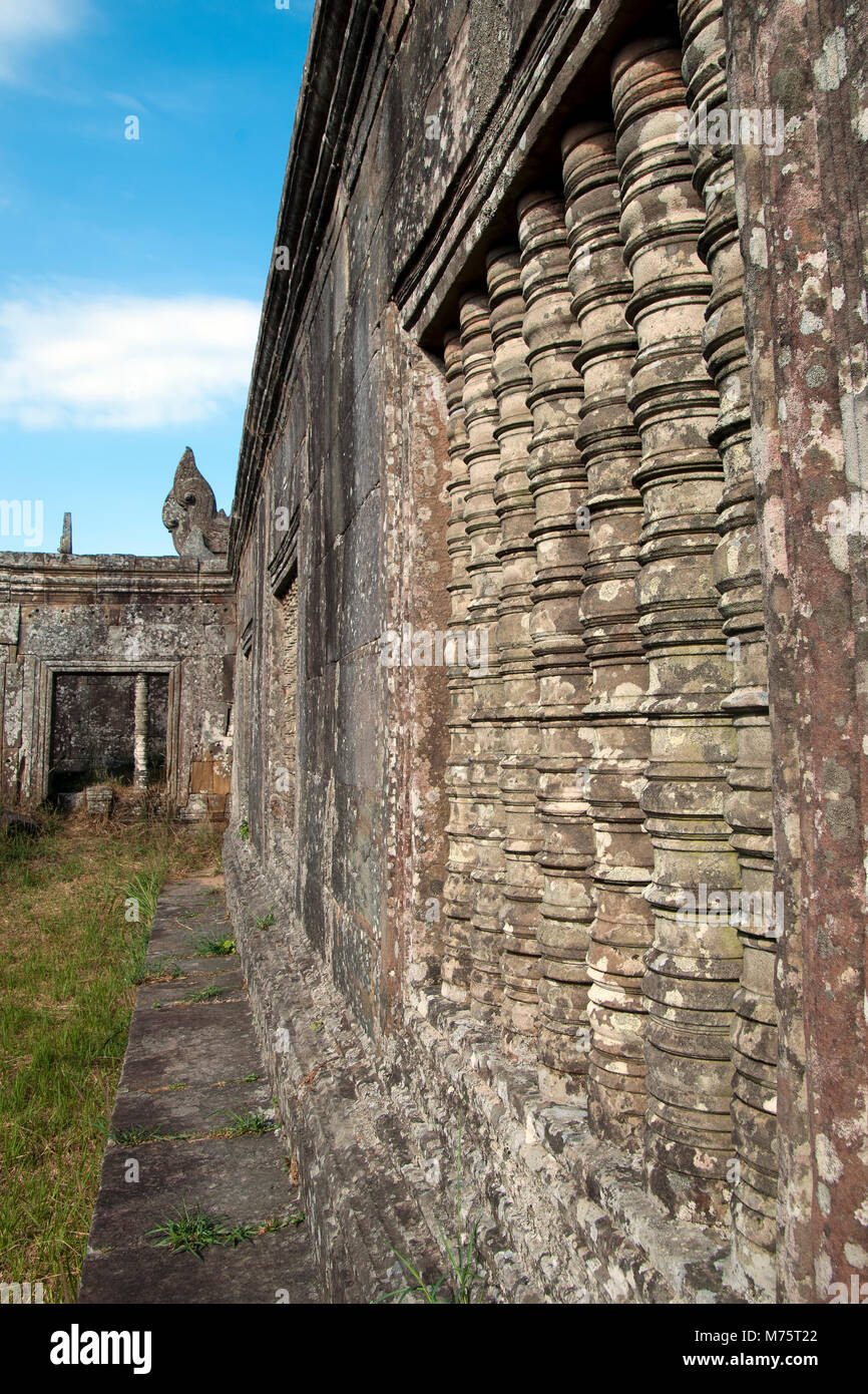 Dangrek Mountains Cambodia, courtyard wall with carved colonettes at ...