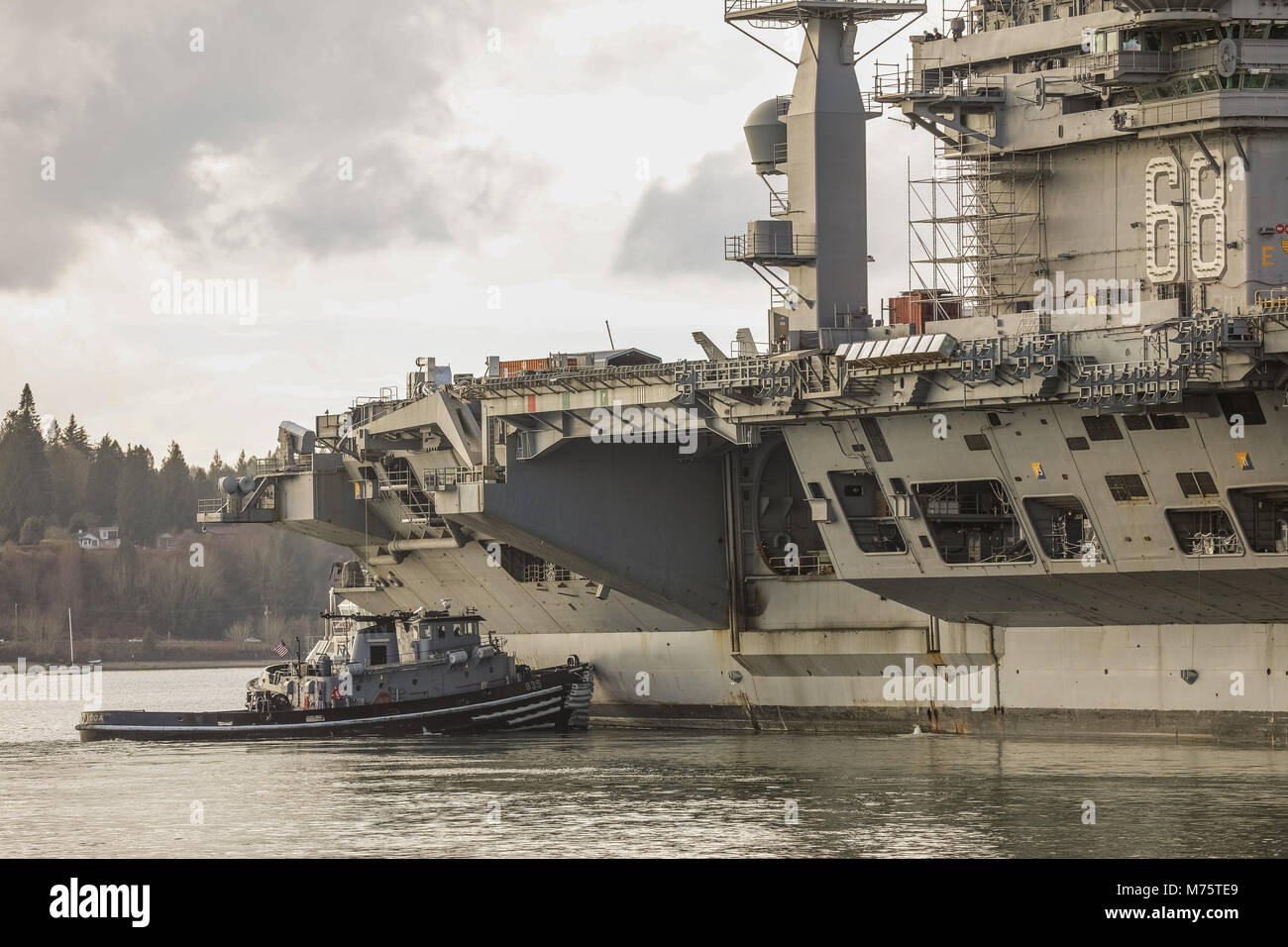 Psns hi-res stock photography and images - Alamy