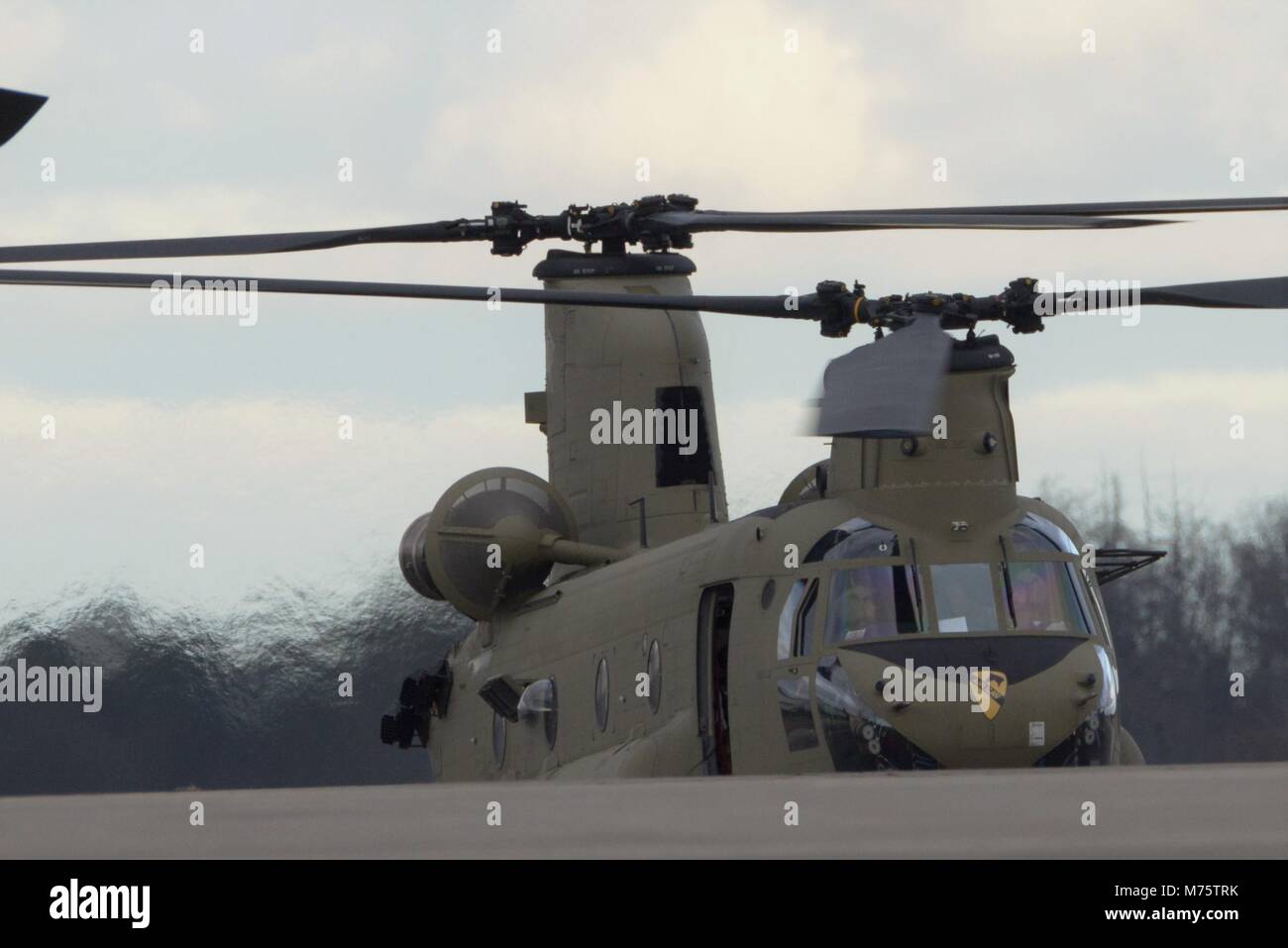 Pinnacle landing training hi-res stock photography and images - Alamy