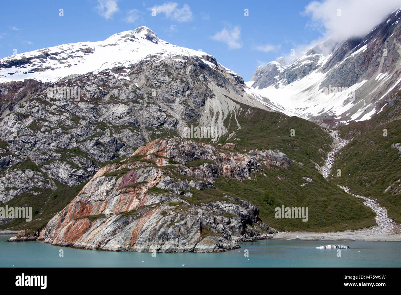 The snowy mountainous coastline in Glacier Bay national park (Alaska ...