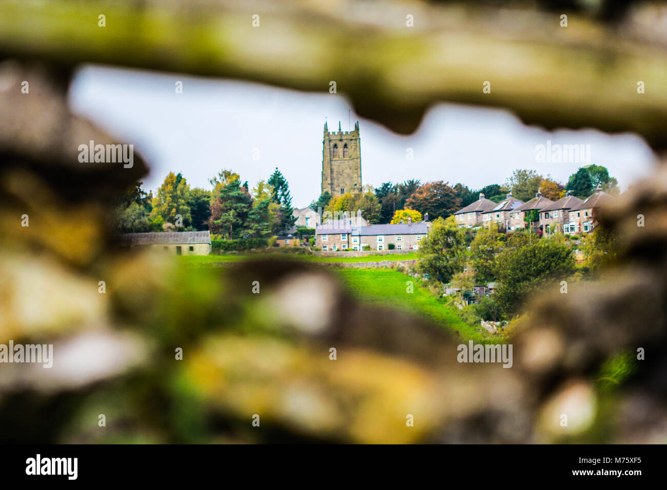 Dry stone wall houses hi-res stock photography and images - Alamy