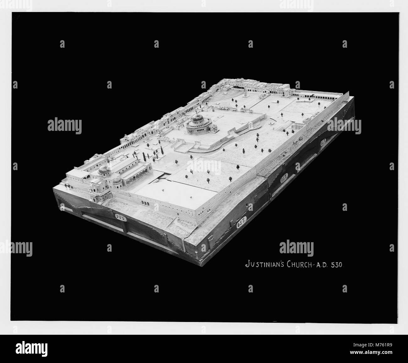 Justinians church hi-res stock photography and images - Alamy