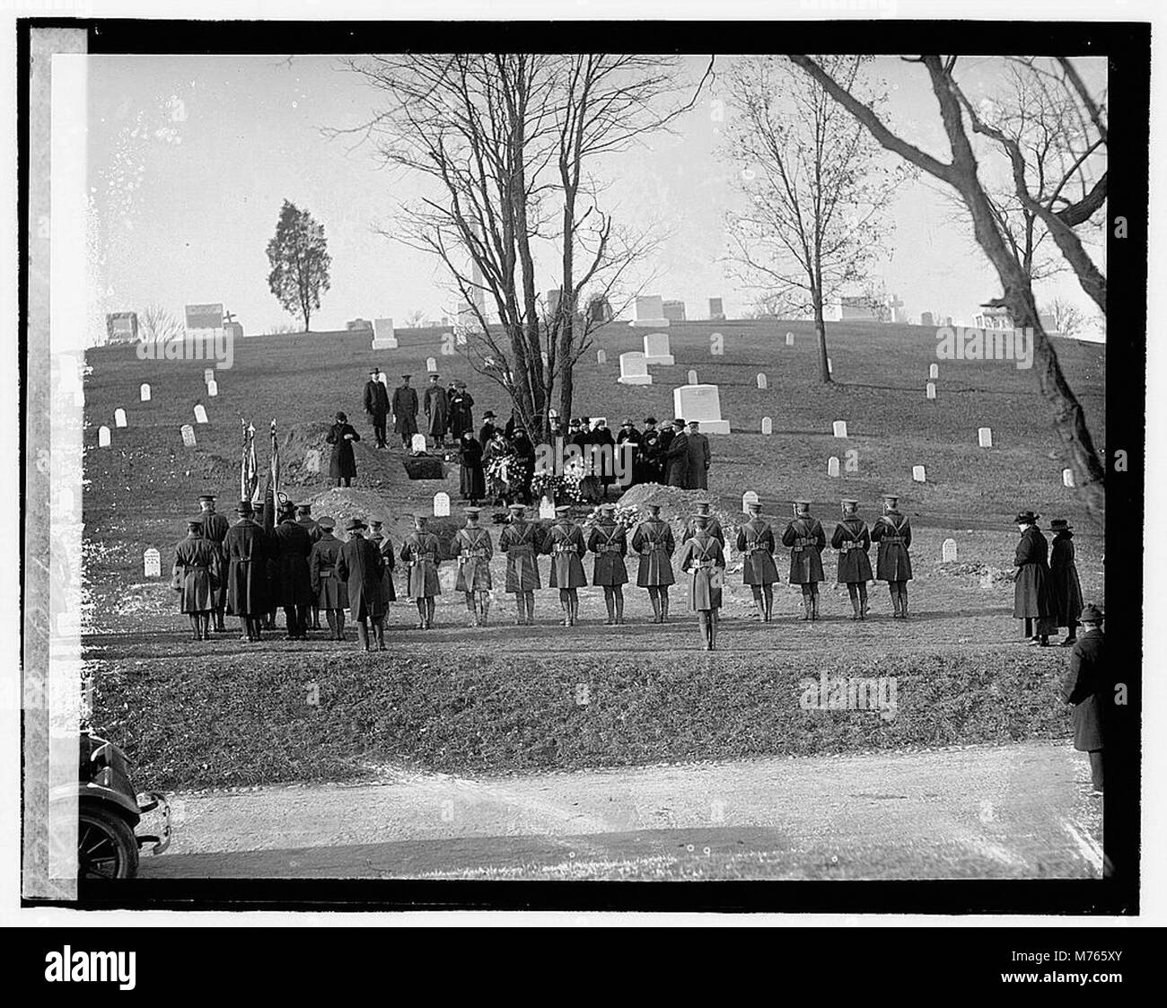 News funeral anderson hi-res stock photography and images - Alamy