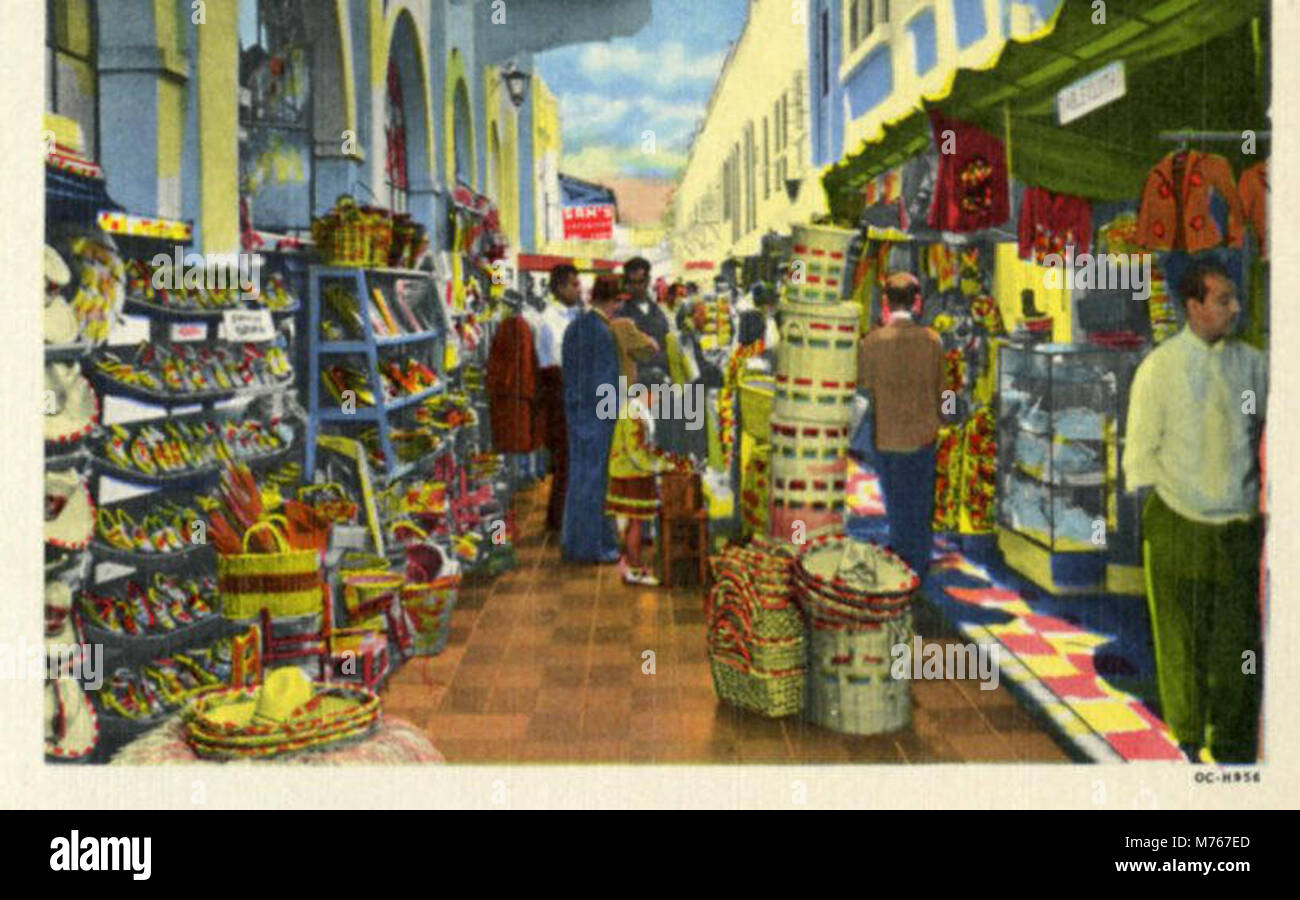 Busy market scene captures hi-res stock photography and images - Alamy