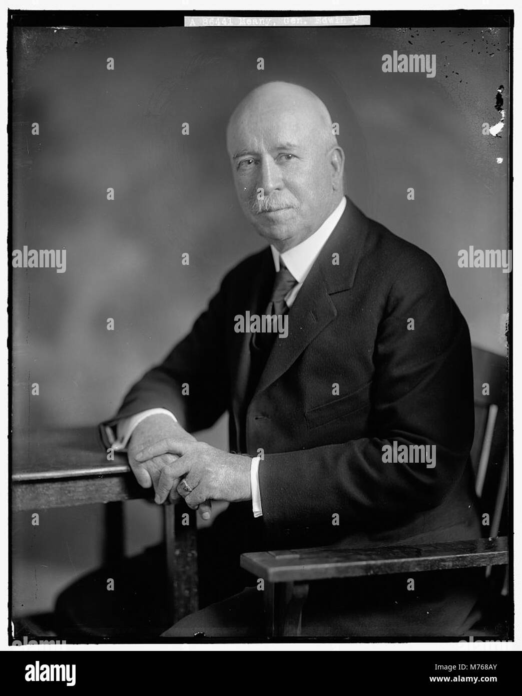 Meany hi-res stock photography and images - Alamy