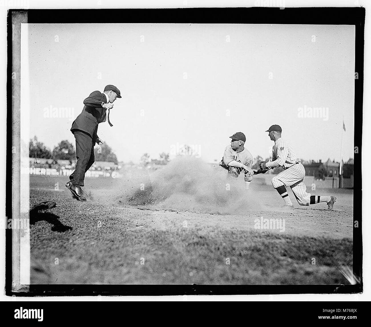 Team baseball men in Black and White Stock Photos & Images - Alamy