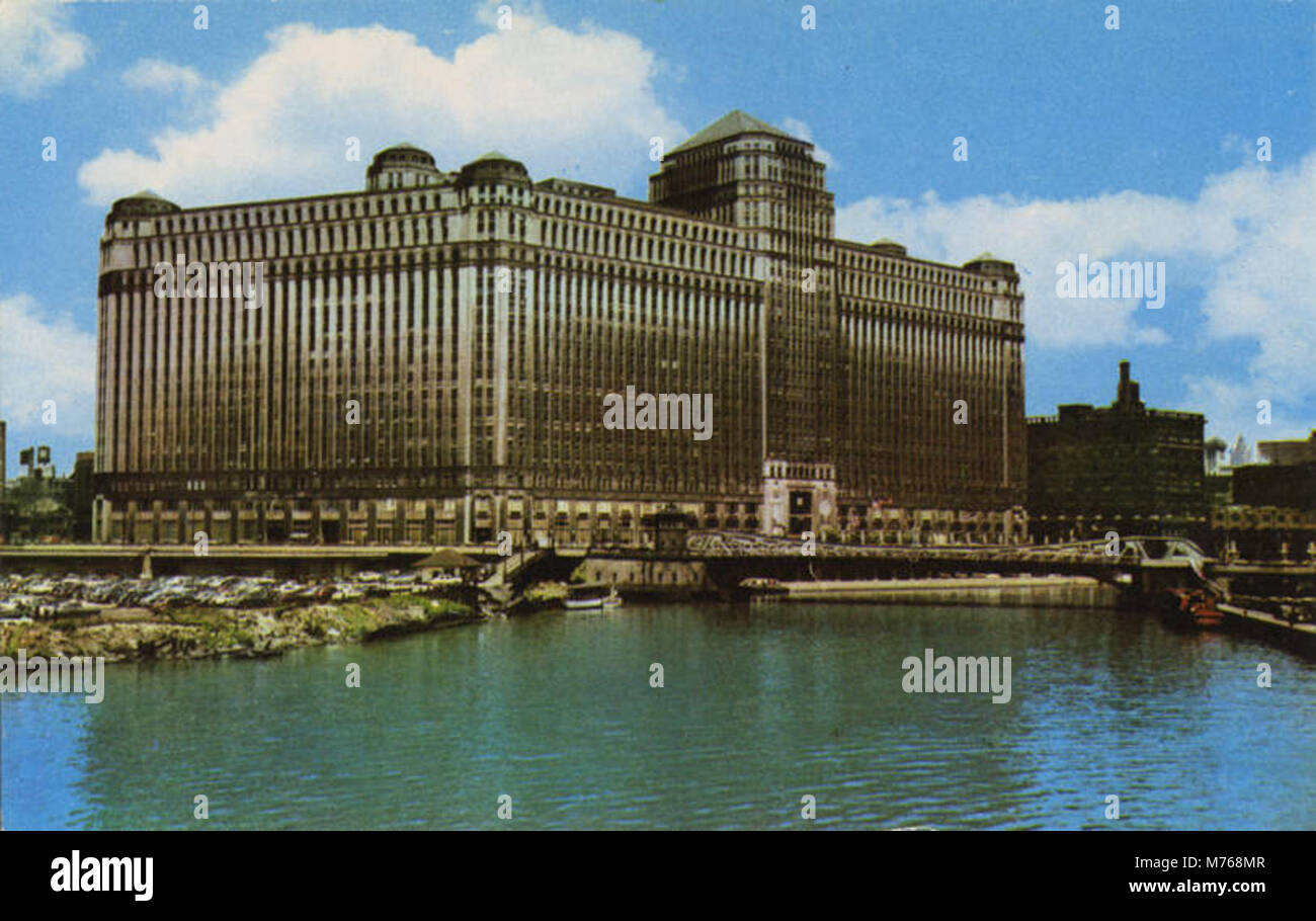 The Merchandise Mart in Chicago, one of the largest commercial ...