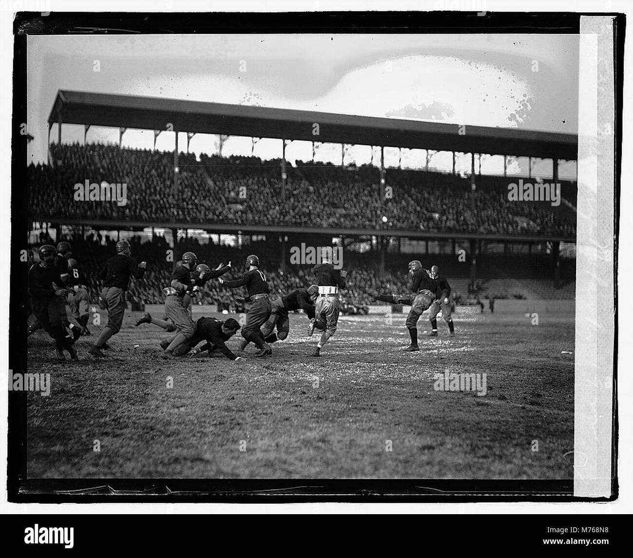 Mohawks native american community hi-res stock photography and images ...