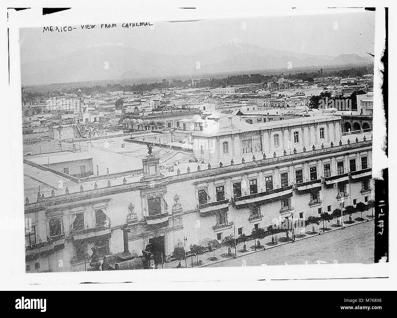 A view of Mexico City from the perspective of the cathedral, showcasing ...