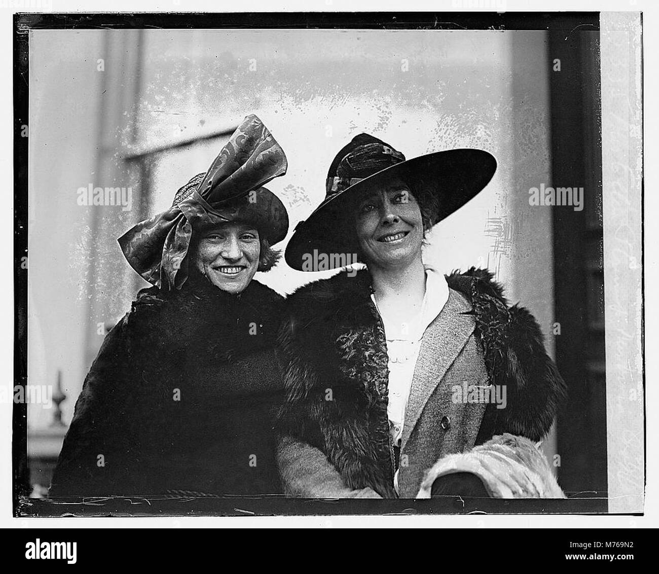 Vivian cook hi-res stock photography and images - Alamy