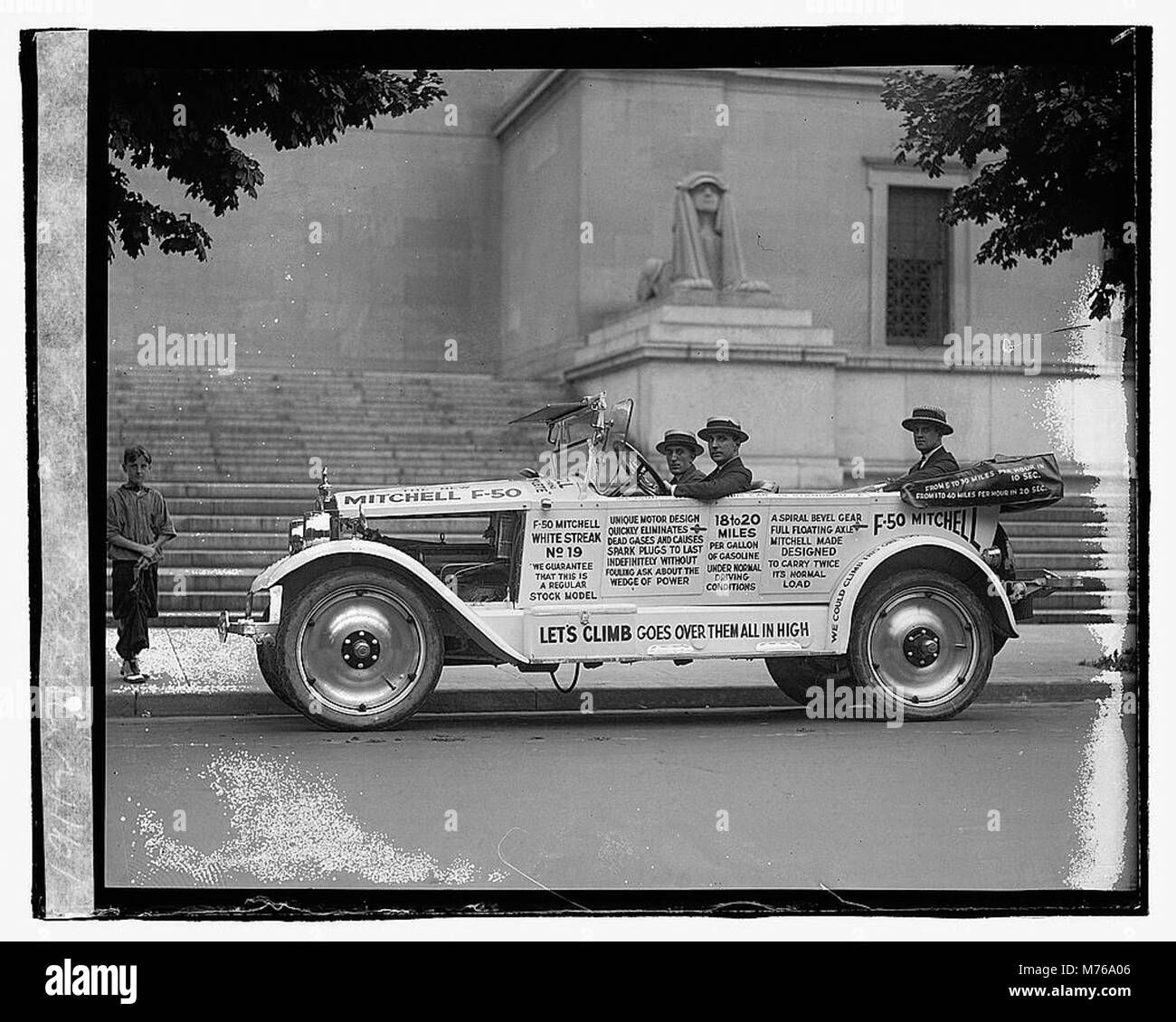 American made automobile Black and White Stock Photos & Images - Alamy