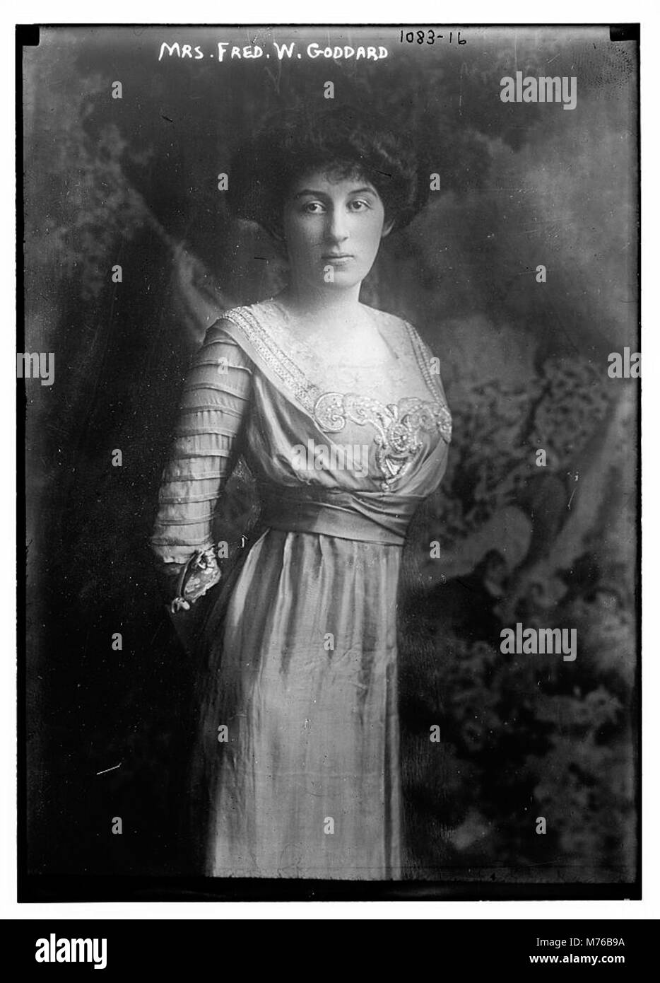 Mrs. Fred. W. Goddard LCCN2014685298 Stock Photo - Alamy