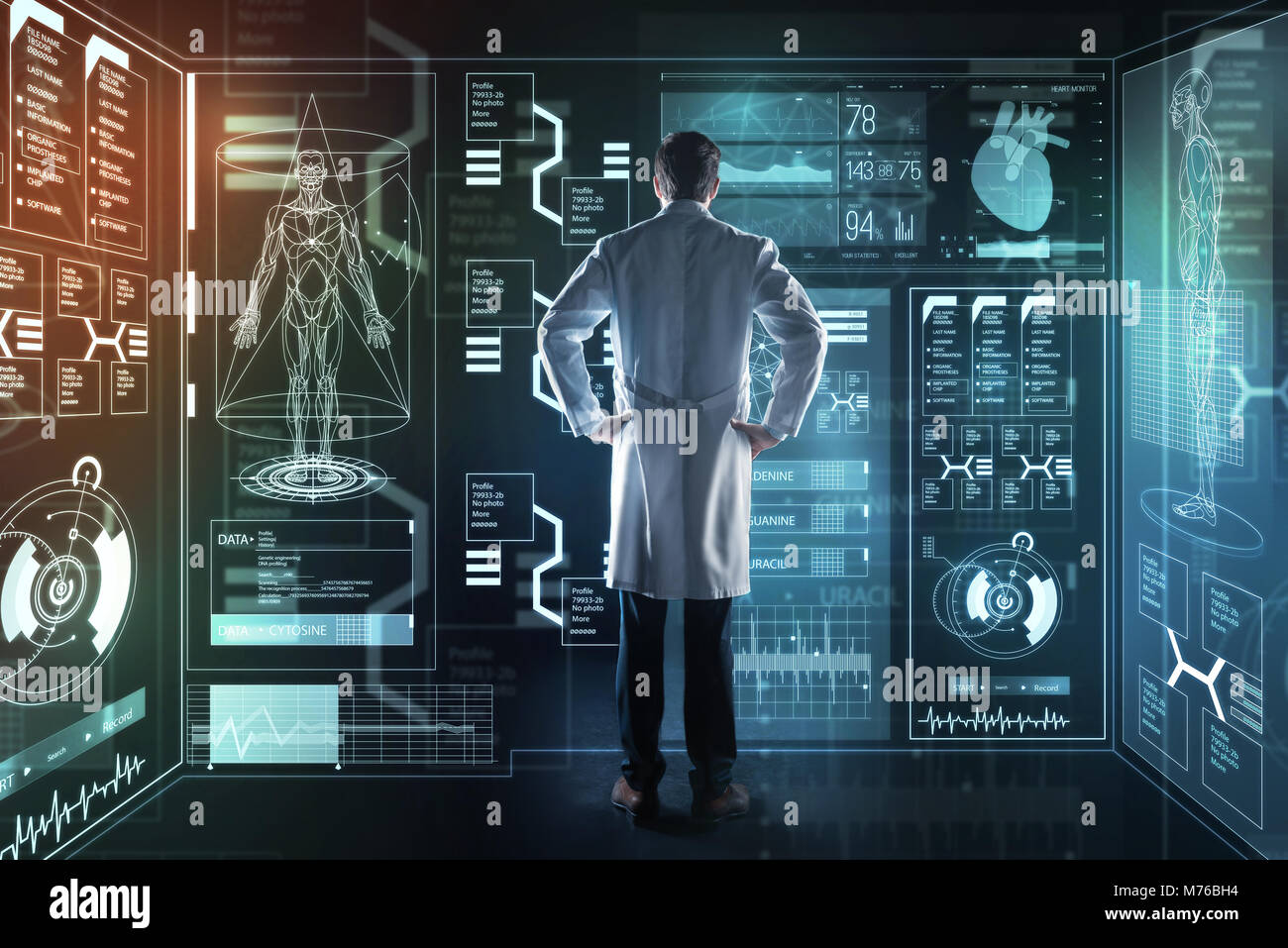 Important looking doctor hi-res stock photography and images - Alamy