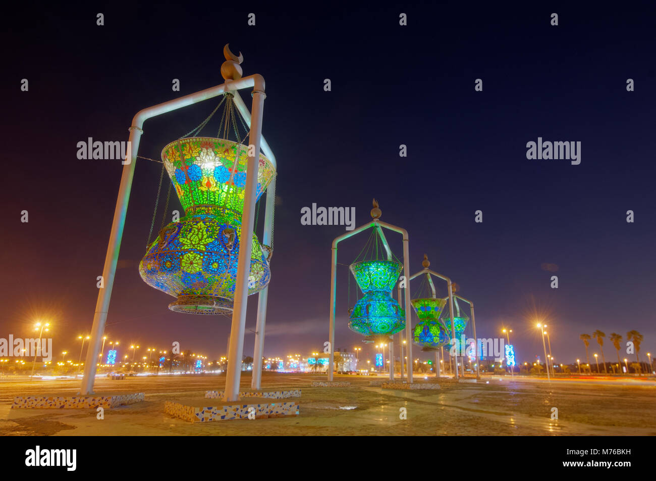 Jeddah Landmark, Islamic Design Monument Antique Lights Sculpture ...