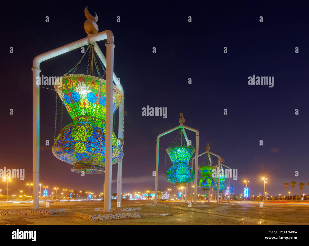 Jeddah Landmark, Islamic Design Monument Antique Lights Sculpture ...