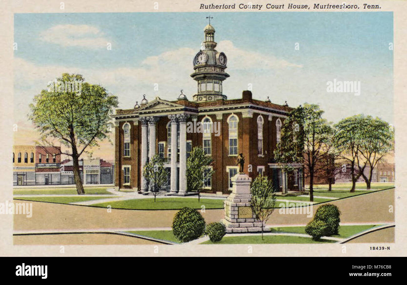A photograph of the Rutherford County Courthouse in Murfreesboro ...