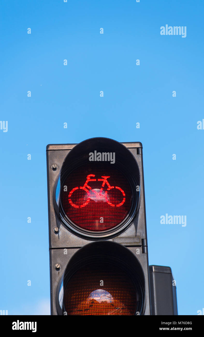 Traffic lights cycles hi-res stock photography and images - Alamy