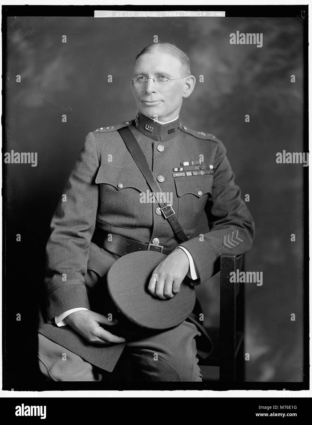 Dennis nolan hi-res stock photography and images - Alamy