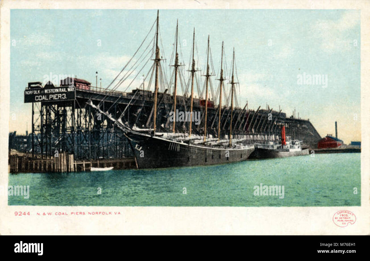 Coal piers in historical hi-res stock photography and images - Alamy