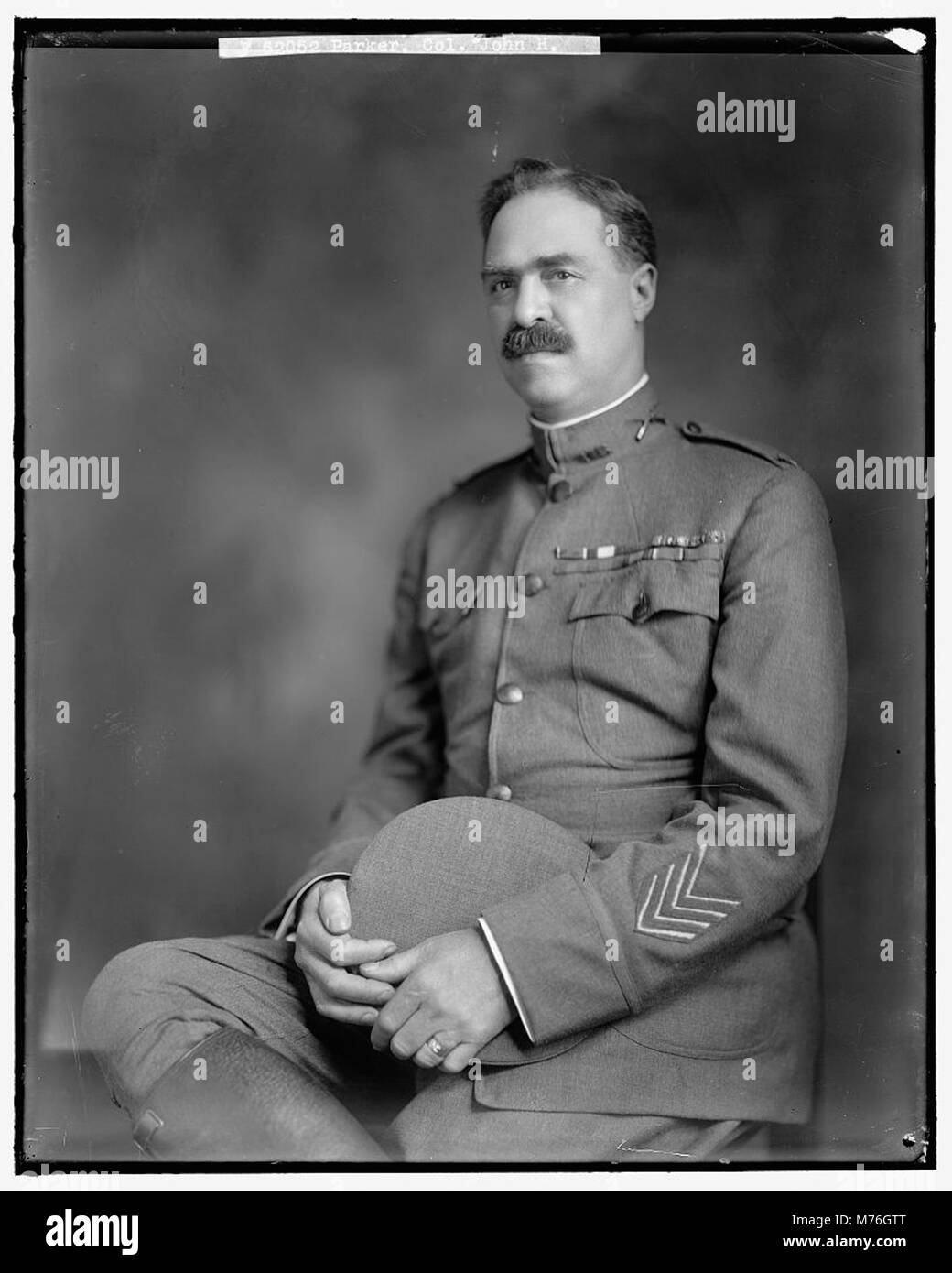 Colonel parker hi-res stock photography and images - Alamy