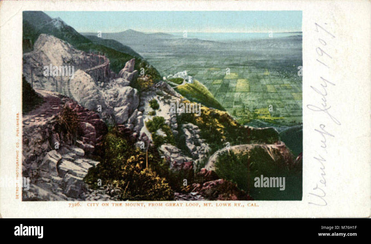 This image offers a view of Pasadena, California, from the Great Loop ...